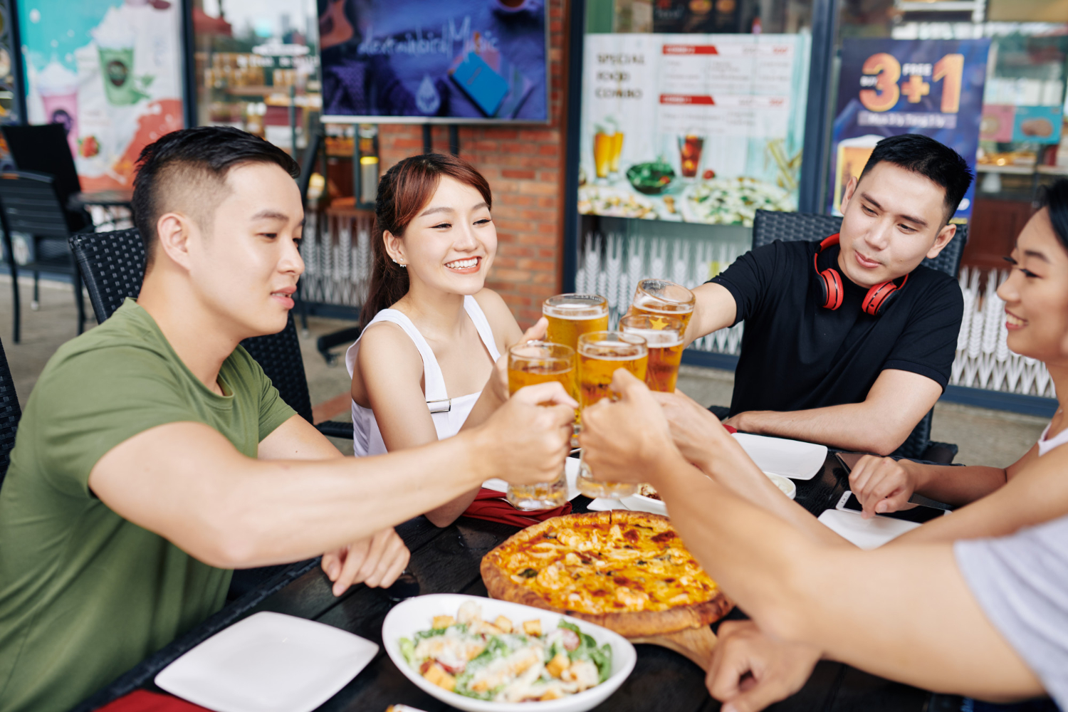 Fast Casual Restaurants: Revolutionizing the Dining Experience