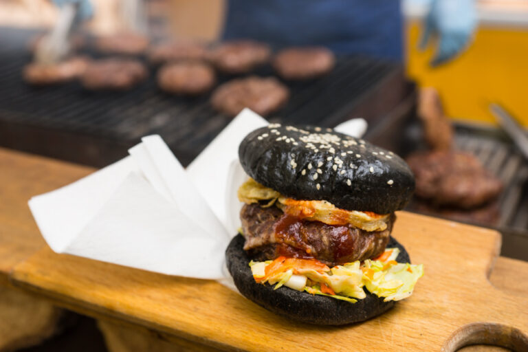 How to Open Burger Restaurant: A Complete Guide for Beginners